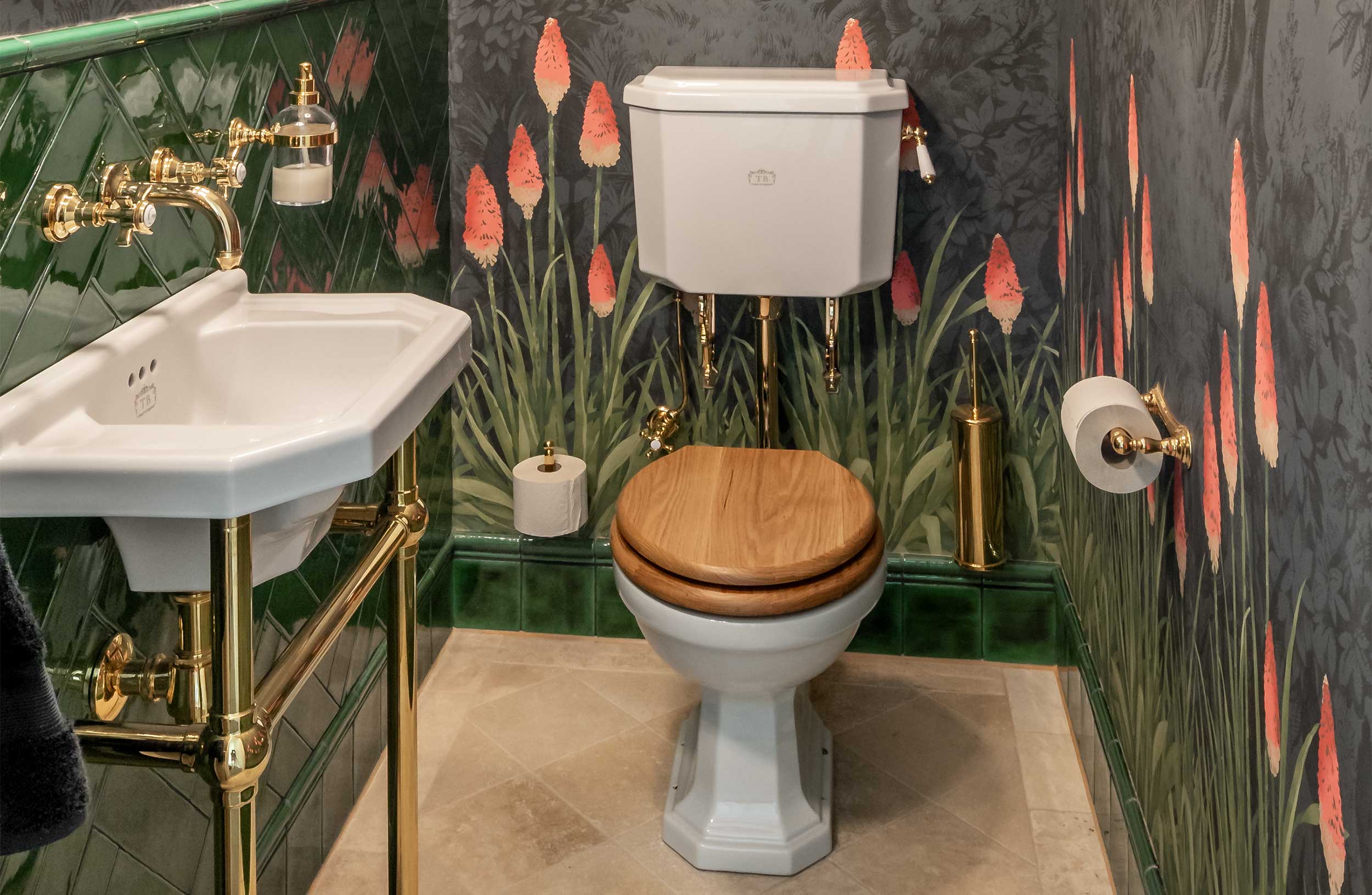 Nostalgie Gäste Toilette – TRADITIONAL BATHROOMS